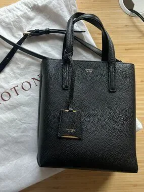 Oroton | Bags | Oroton Black Pebbled Leather Crossbody Tote Bag Gold ...